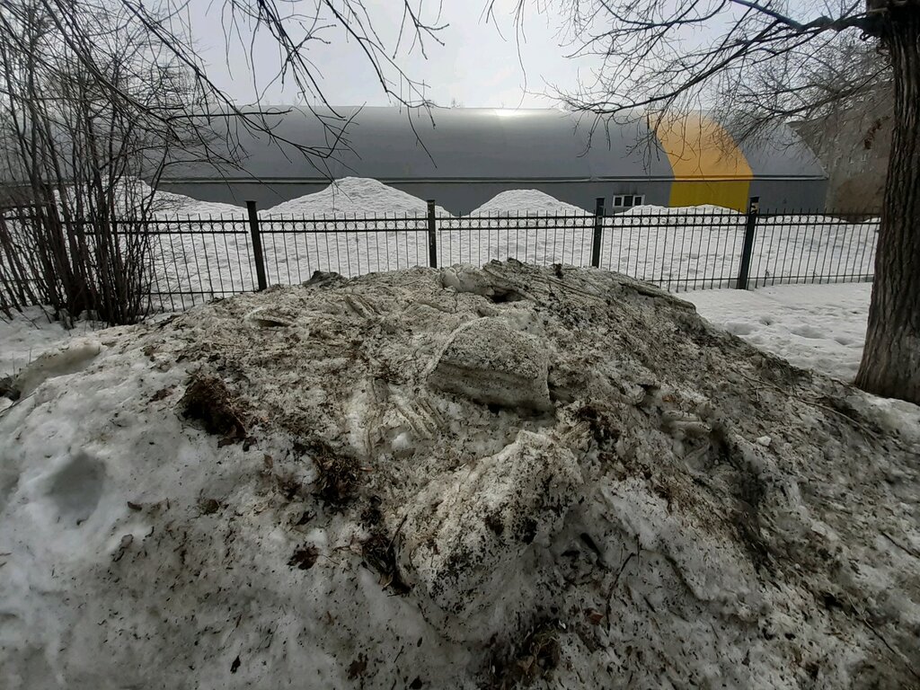 Spor alanı Football House, Novosibirsk, foto