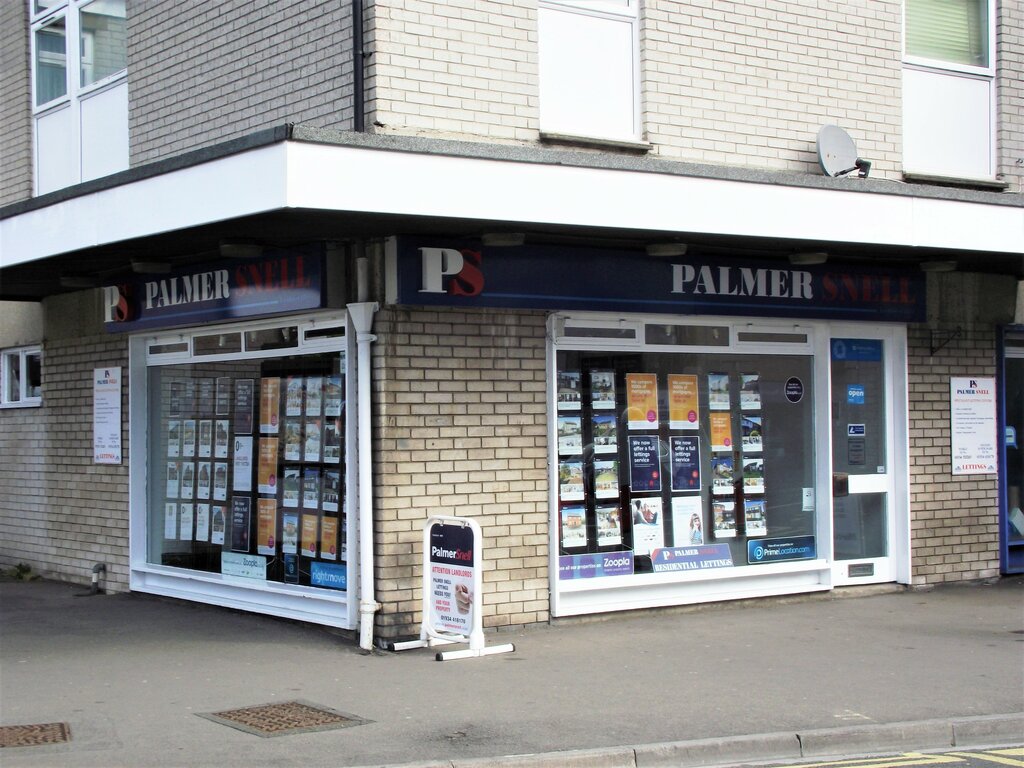 Arazi dizisi Palmer Snell Sales and Letting Agents Worle, İngiltere, foto