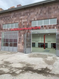 Formula Motors (No:6/1, The Administrative District of Davtashen, Davtashen 3rd Block, Yerevan), otomobil servisi  Erivan'dan