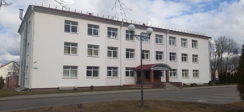 Bilim araştırma enstitüsü Nauchno-Praktichesky tsentr Nan Belarusi po Zemledeliyu Rup, Zhodzina, foto