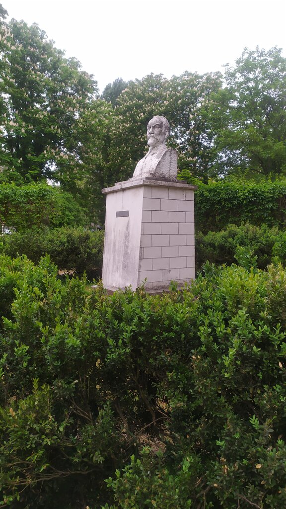 Anıt, heykel Феликс Эдмундович Дзержинский, Simferopol (Akmescit), foto