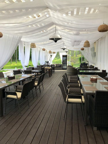 Restoran Shmel, Kingisepp, foto