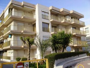 Apartments Port Gavina (Comunidad Autónoma de Valenciana, Valencia, Avenida de la Diputación), otel  Cambrils'ten