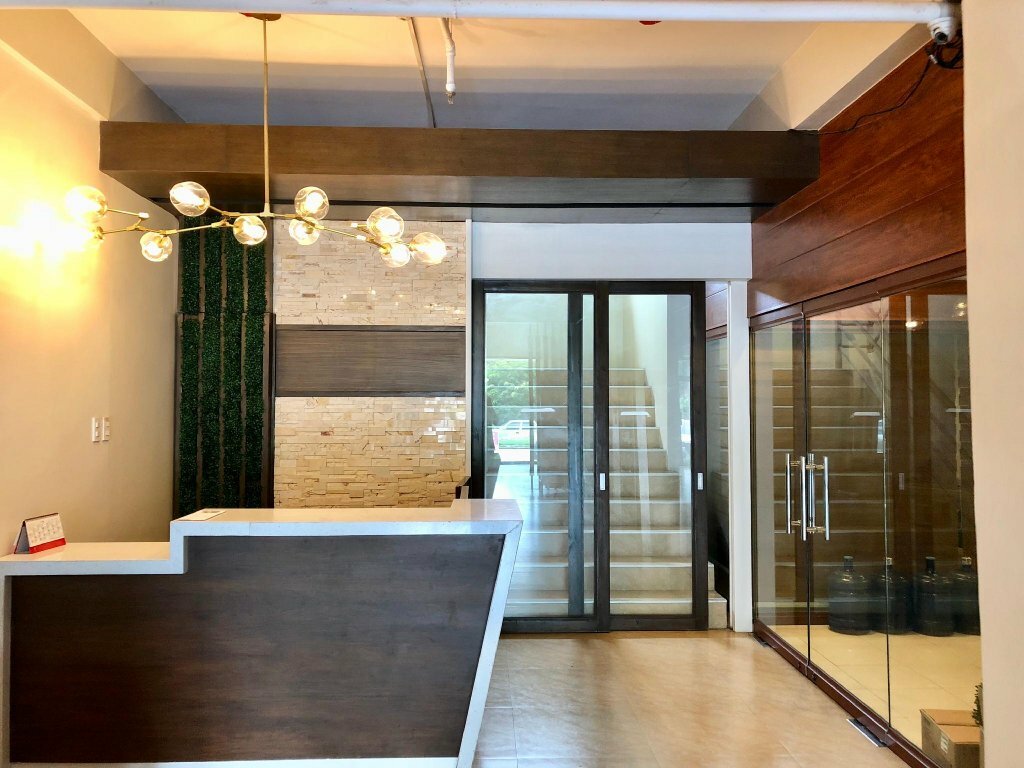 Otel Loc Residences, Bacolod, foto