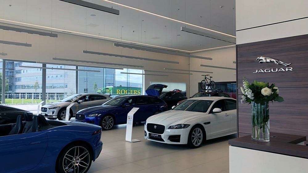 Otomobil parçaları imalatı Jaguar Service Centre Newcastle, İngiltere, foto