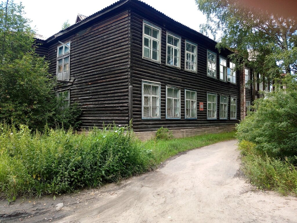 Anıt levhası, anıt taş Эвакуационный госпиталь № 2715, Vologodskaya oblastı, foto