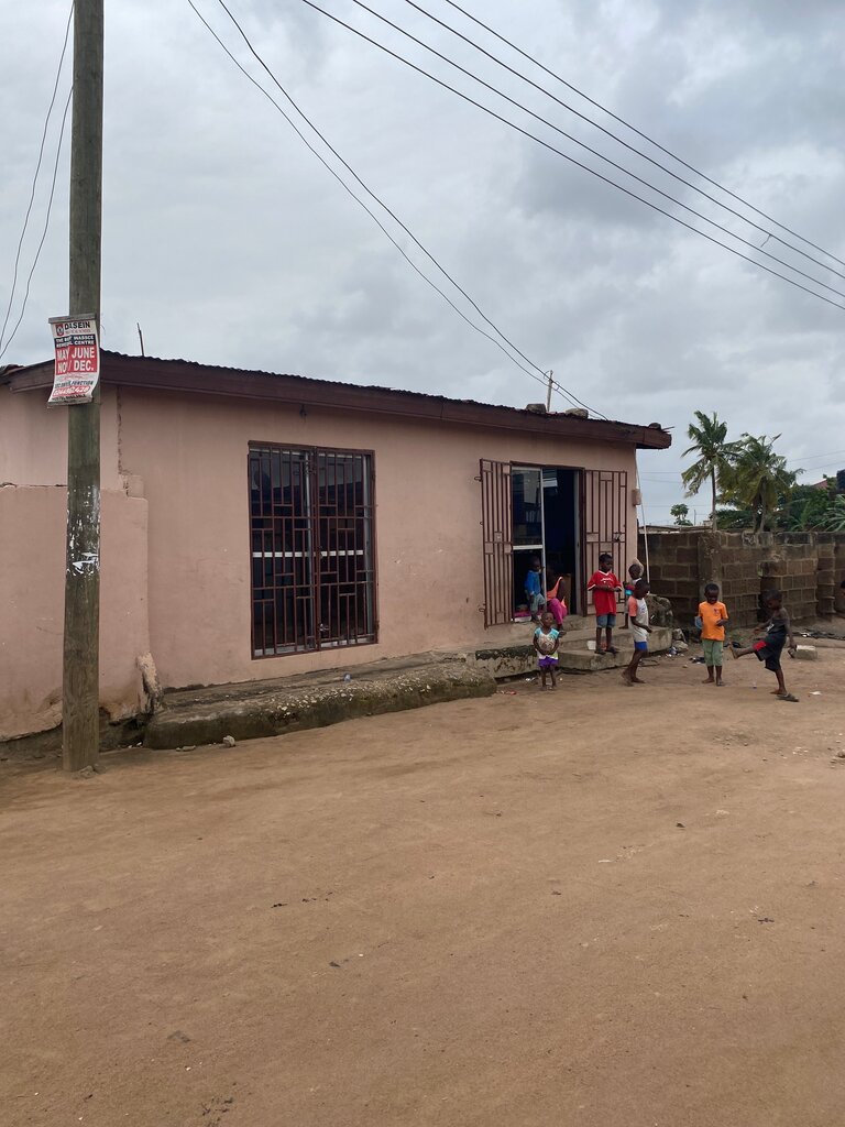 Giyim mağazası One day Fashion Store, Dünya, foto