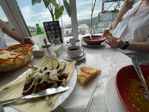 Лиана (1-y proyezd No:2, Krasnaya Glinka), restoran  Samara'dan