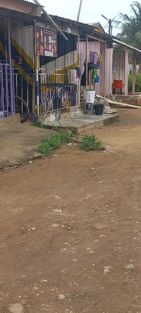 Güzellik salonu Favoured Lady Beauty Salon, Dünya, foto