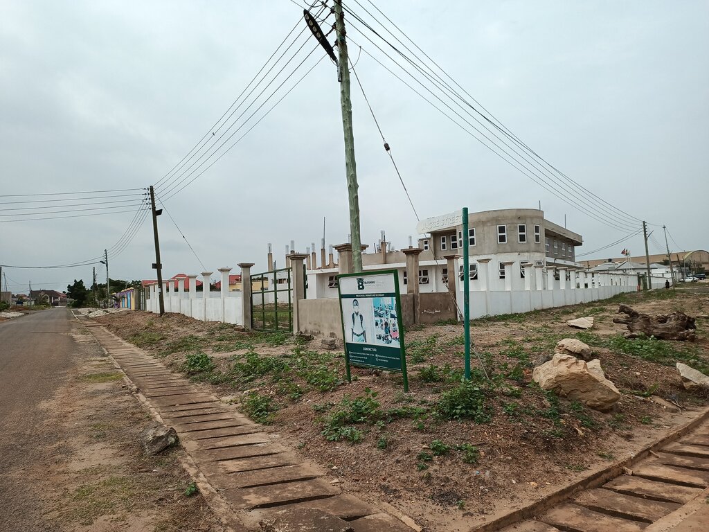 Ortaokul Blooming Buds international school, Dünya, foto