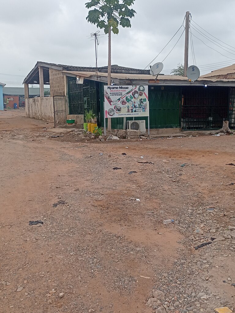 Kantin, yemekhane Nyame nkoa delicious food, Akra, foto