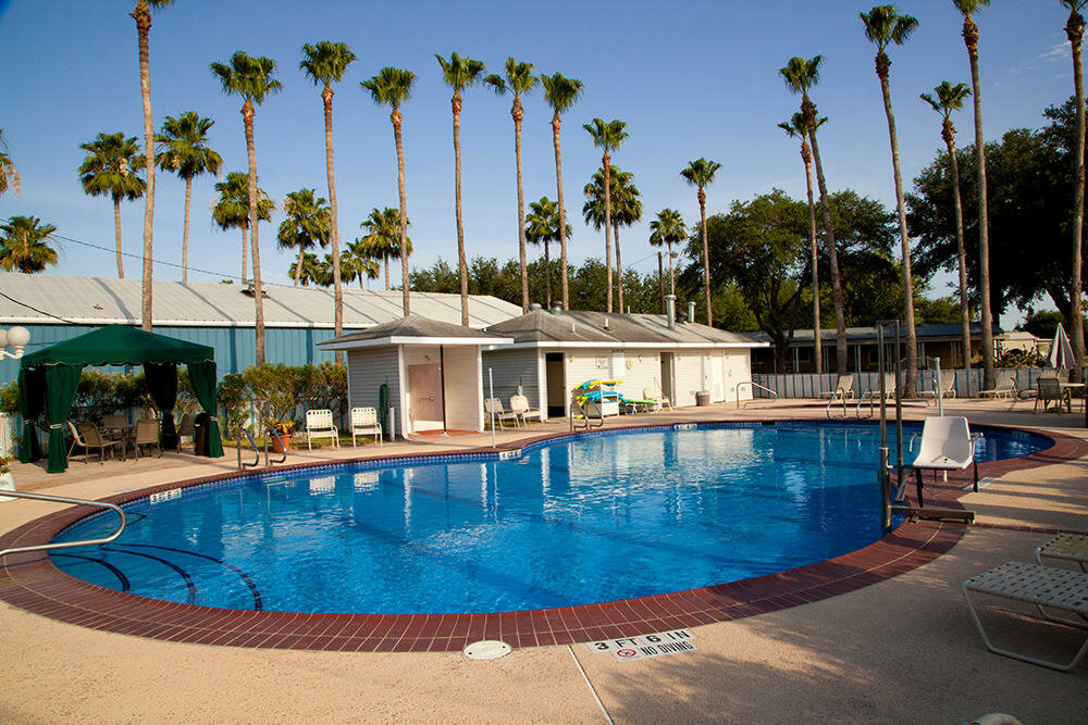 Kültür ve eğlence parkları Alamo Palms, Alamo, foto