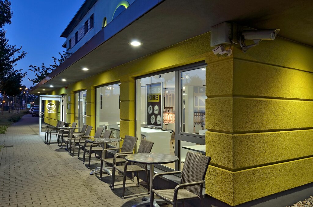 Otel B&b Hotel Mannheim-Neuostheim, Baden‑Wurttemberg, foto