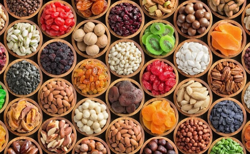 Kuruyemiş, atıştırmalık, kuru meyve Орехи, снеки, сухофрукты, Tolyatti (Togliatti), foto