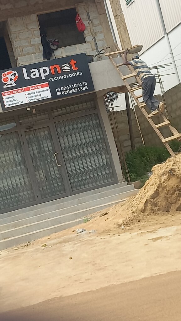 Dizüstü bilgisayarlar ve tabletler Lapnet Technology, Akra, foto