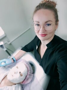 Jannet (ulitsa Svobody No:46), kozmetoloji, kozmetik salonları  Krasnoye Selo'dan