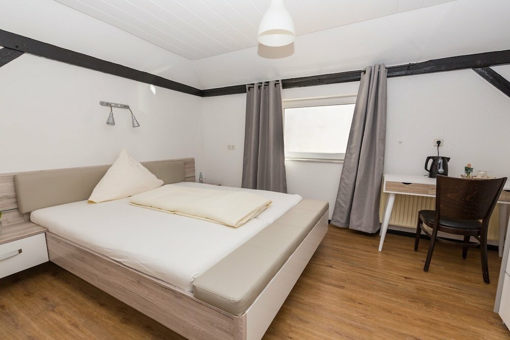 Otel Landhaus Pohlhof, Köln, foto