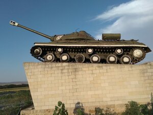 Танк ИС-3 (Republic of Ingushetia, Malgobekskiy rayon, selskoye poseleniye Sagopshi), teknoloji anıtı  İnguşetya'dan