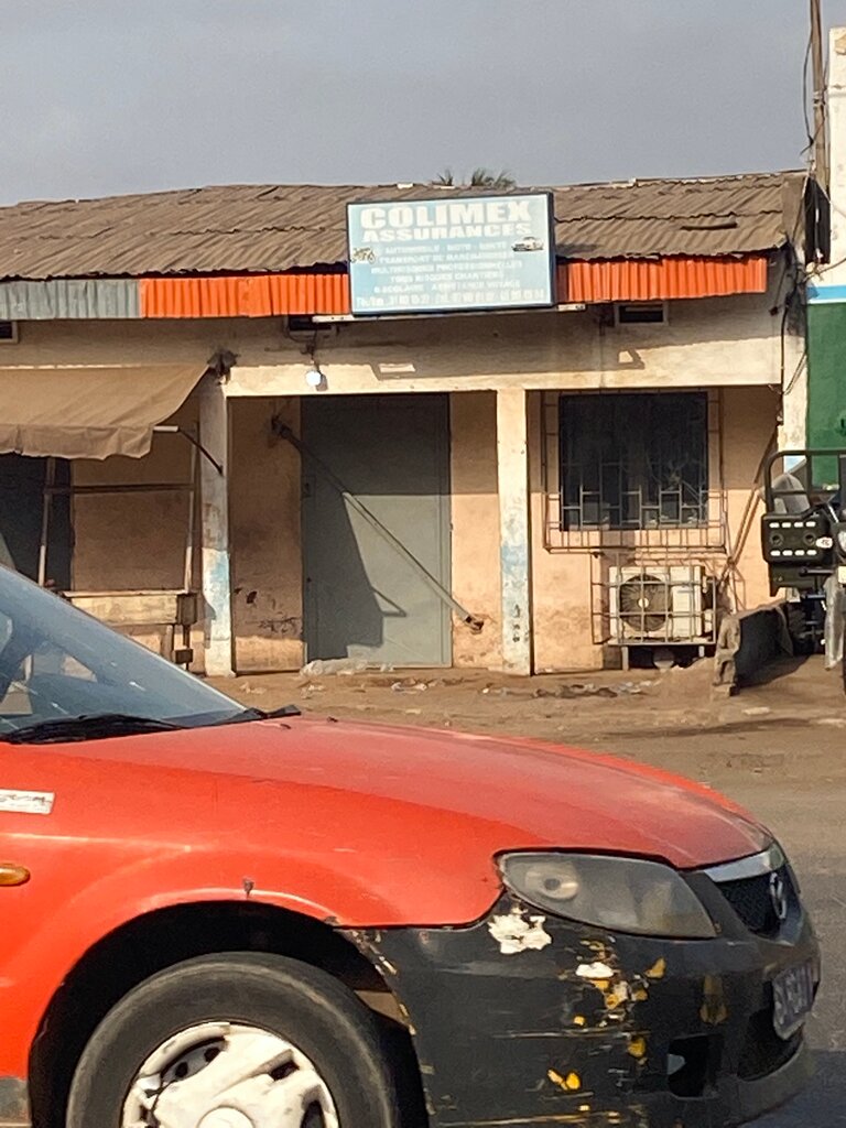 ATM'ler Colimex Assurances, Bouake, foto