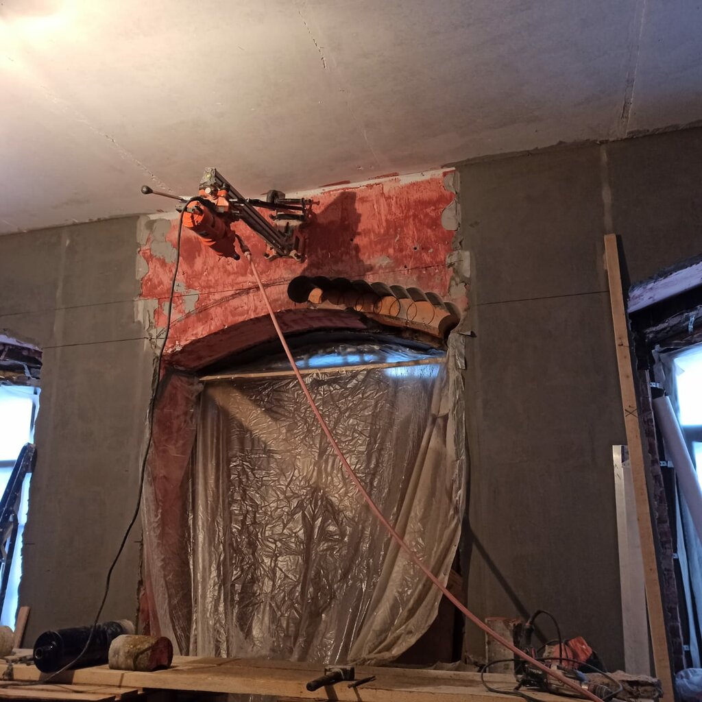 Elmas kesme Diamond Technology, Moskova, foto