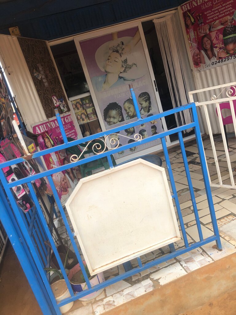 Kuaförler Abundant grace, Dünya, foto