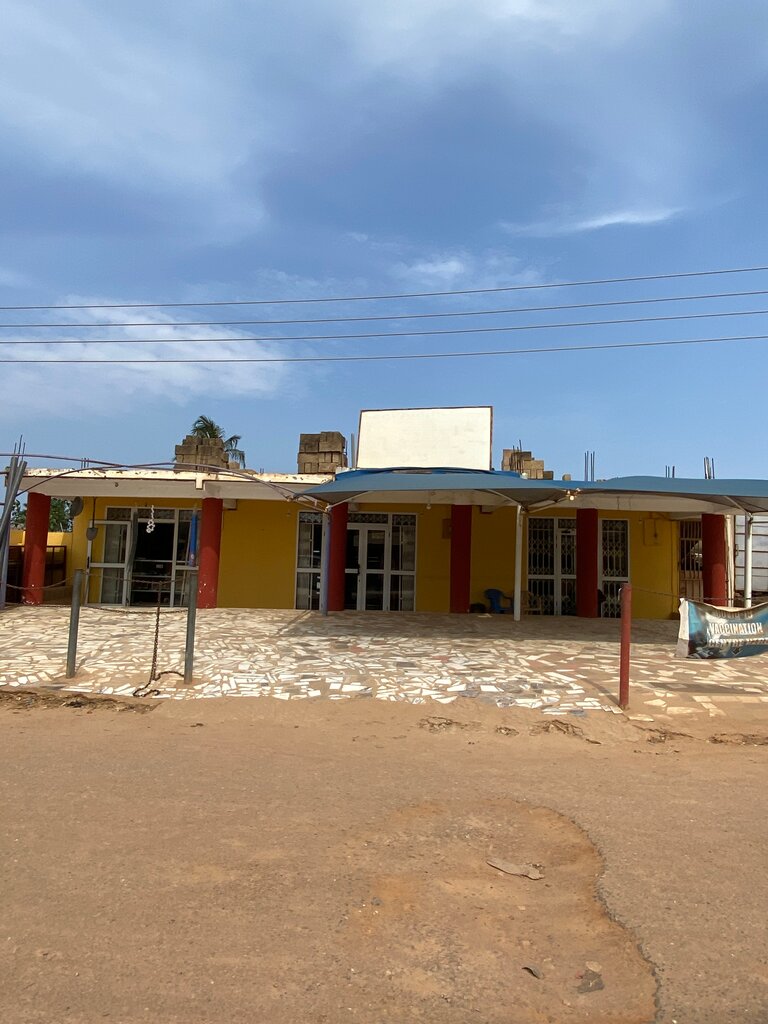 Giyim mağazası Chaparaal, Dünya, foto