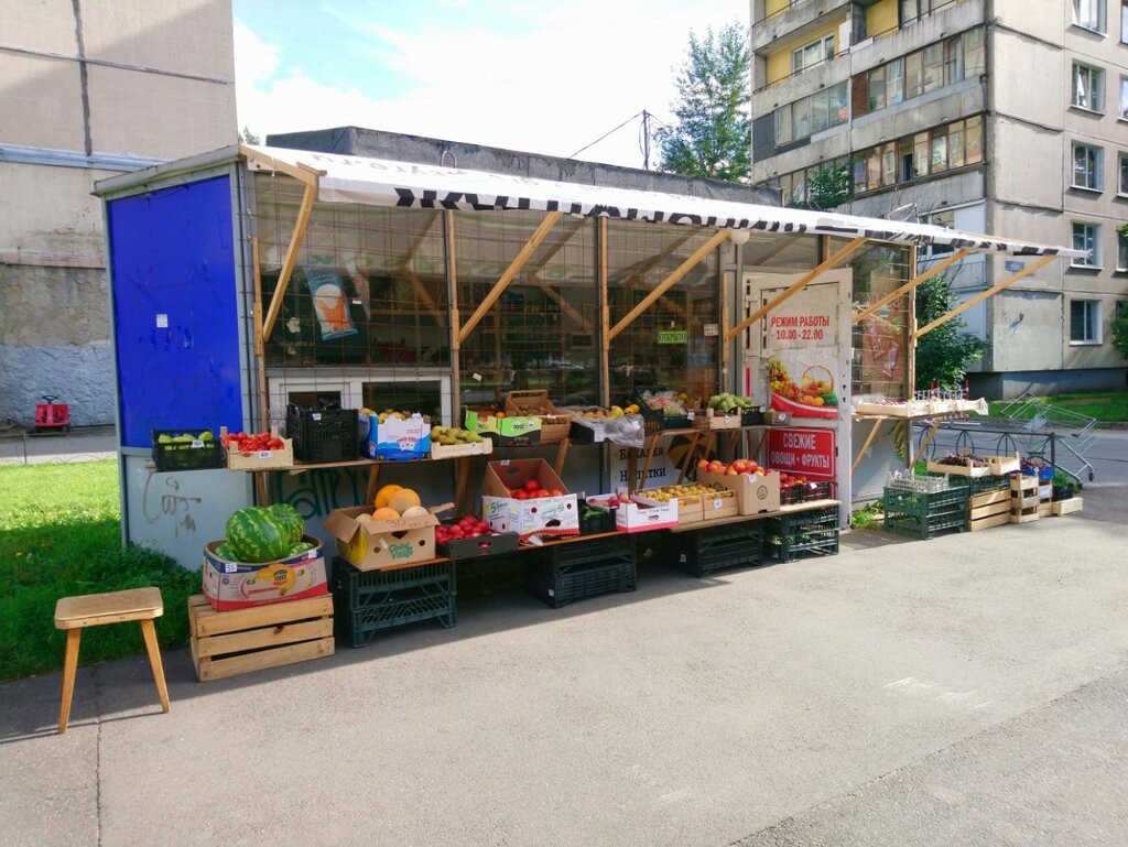 Manavlar Магазин овощей и фруктов, Saint‑Petersburg, foto