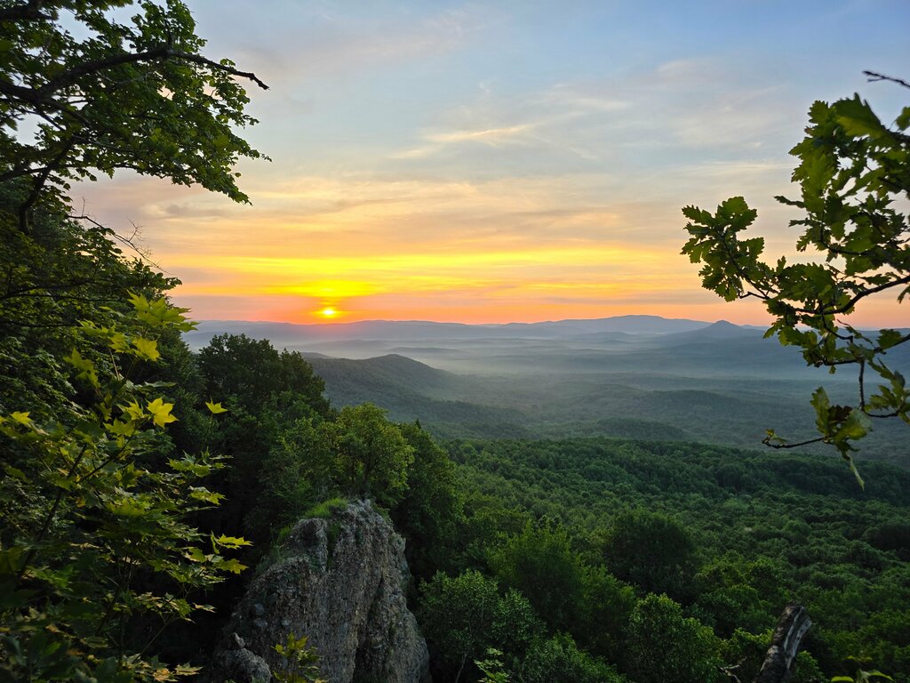 Turistik yerler Скалы Жёлтые монастыри, Krasnodarski krayı, foto