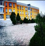 Среднее общеобразовательное учреждение № 53 (İsmail Samani Sok. No:1/2), ortaokul  Kulâb'dan