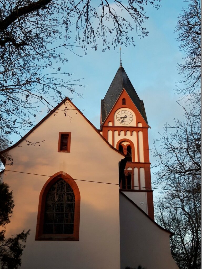 Dini dernekler Evangelische Kirche Osthofen - Evangelische Kirchengemeinde Osthofen, Renanya‑Palatinate, foto