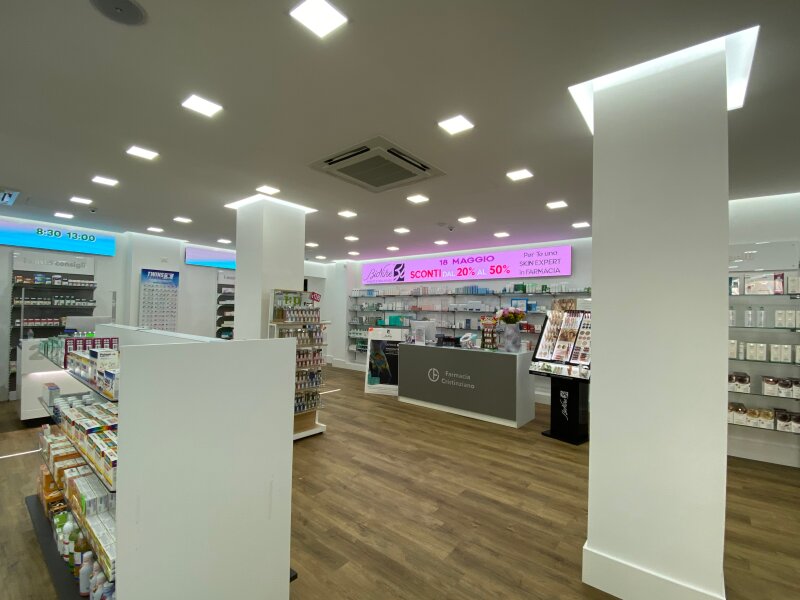 Eczaneler Farmacia Cristinziano, Campania, foto