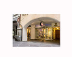 Farmacia di Corte Bavarese (Trentino-Alto Adige, Bolzano – South Tyrol, Merano, Via Portici), alternatif tıp merkezleri