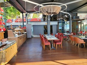 Kuleli Yakamoz Restaurant (İstanbul, Üsküdar, Kuleli Cad., 69), restoran  İstanbul'dan