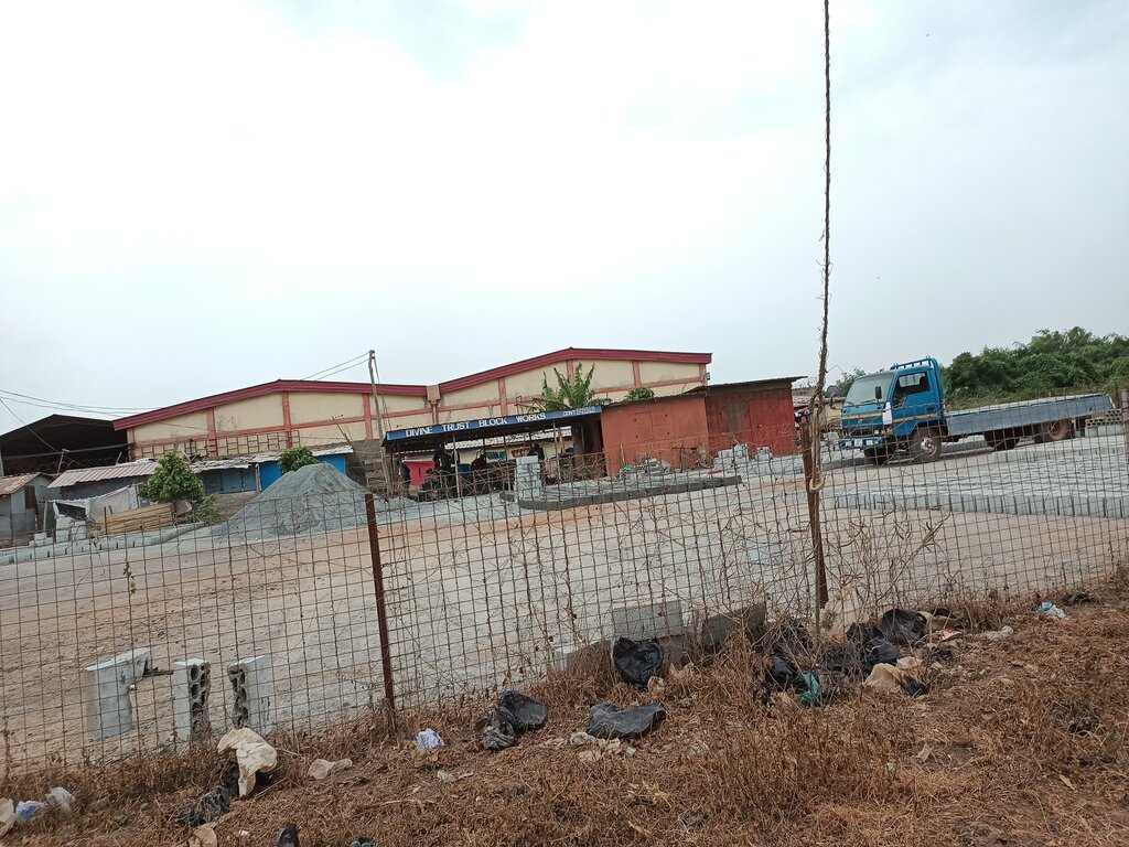 i̇ş merkezi Divine Trust Block works, Dünya, foto