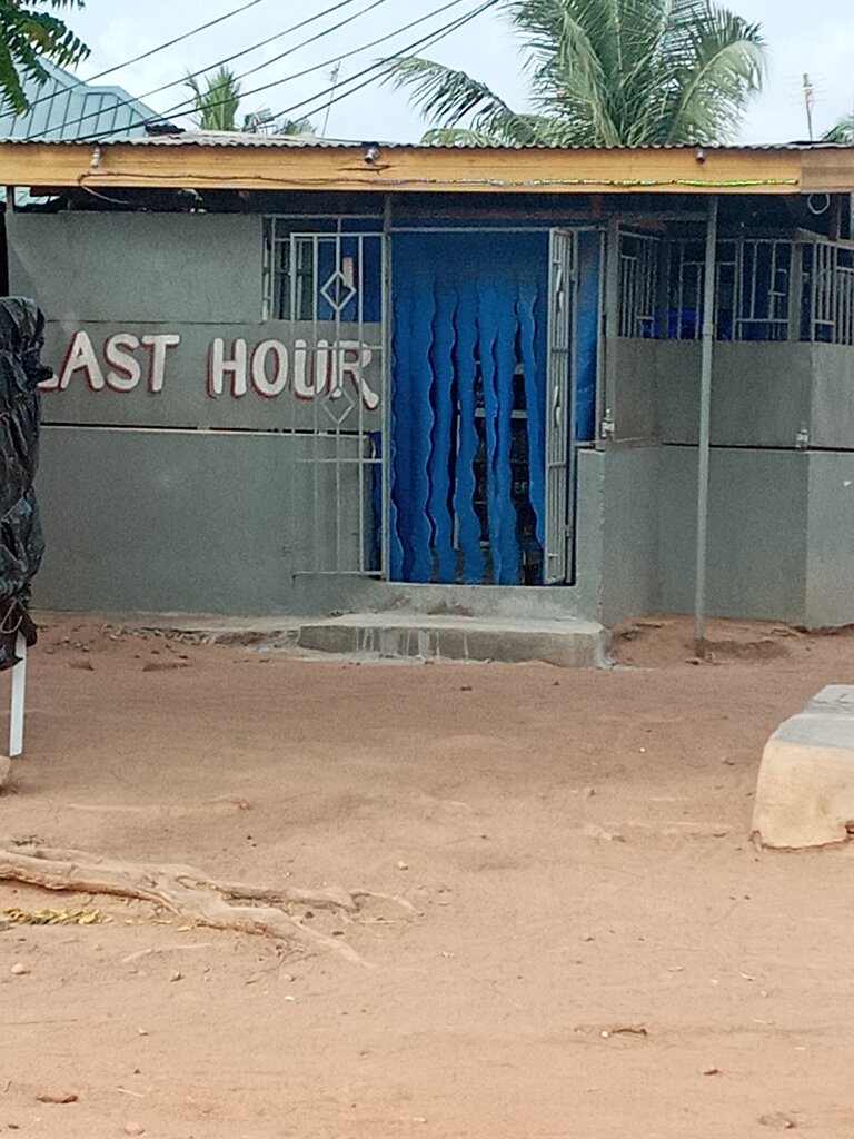 Bar Last hour spot, Dünya, foto