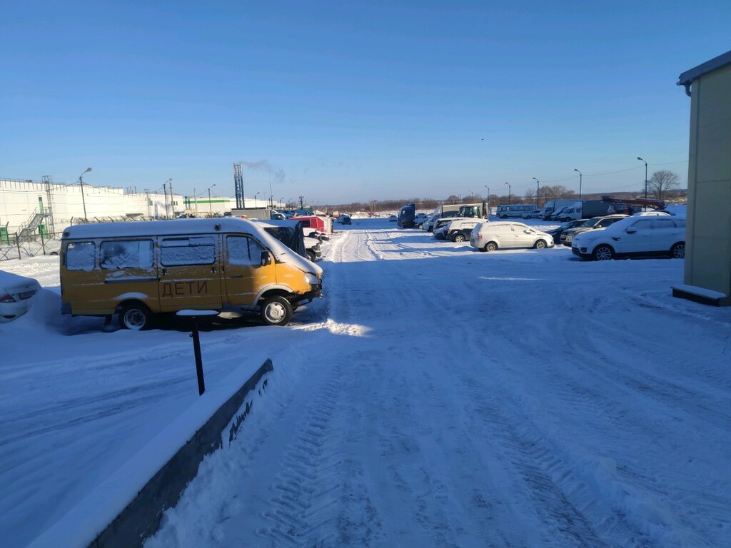 Otoparklar Parking lot, Riazanskaya oblastı, foto