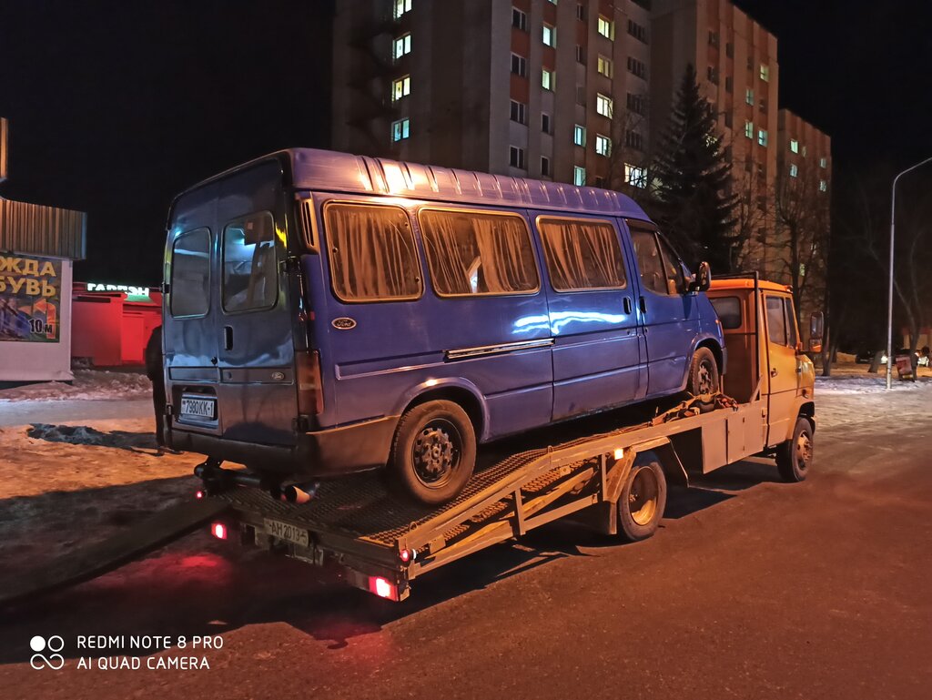 Çekici hizmeti Evakyator Molodzechno, Molodchenko, foto