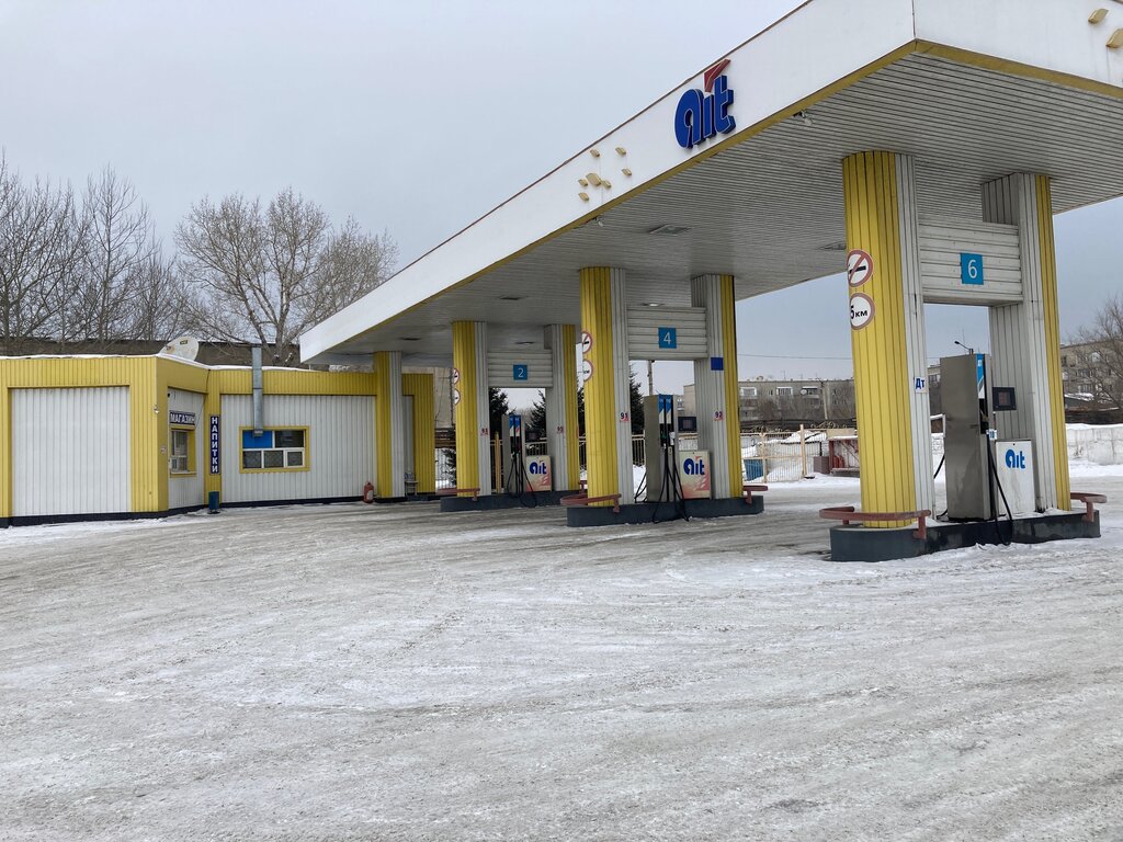 Benzin istasyonu Sinooil, Semey, foto