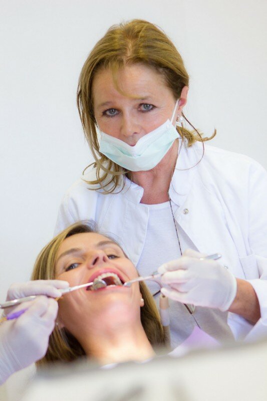 Özel ağız ve diş sağlığı klinikleri ve muayenehaneleri Dr. Antonia Czink, Aşağı Avusturya, foto