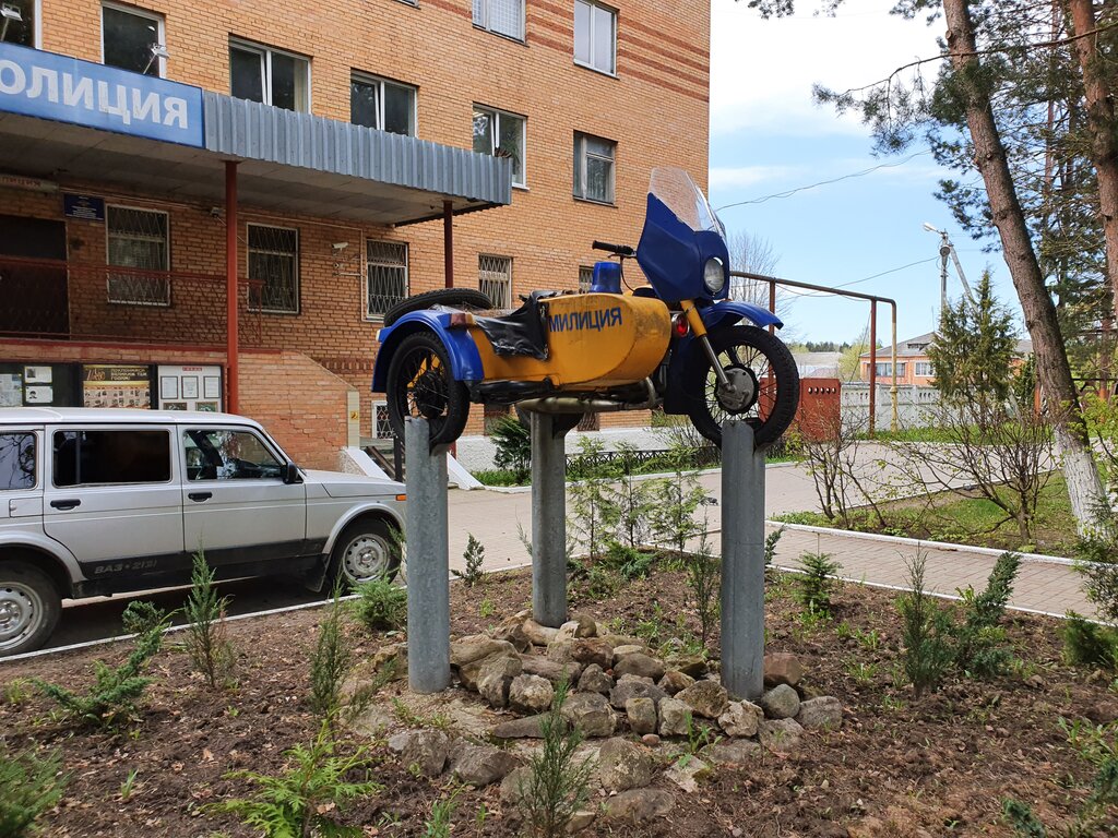 Teknoloji anıtı Милицейский мотоцикл Урал, Medyn, foto