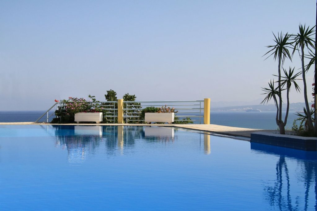 Otel Hermes Beach Front, Dünya, foto