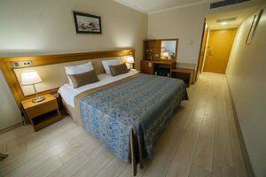 Patalya Lakeside Resort Hotel (Ankara, Gölbaşı, Karşıyaka Mah., Haymana Blv., 159), otel  Ankara'dan