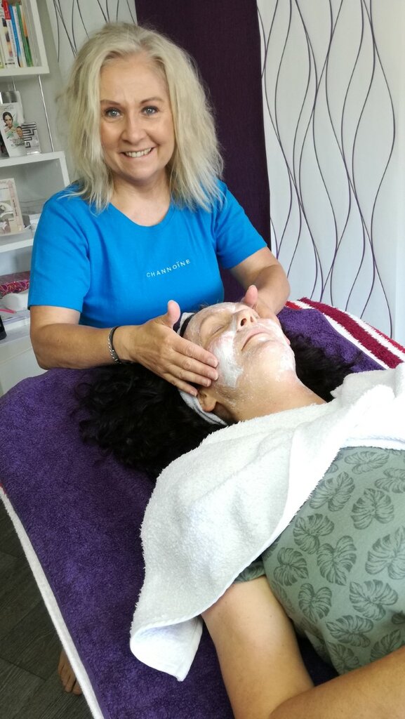 Kozmetik ve parfümeri mağazaları Carina Machaczek - Beauty & Health Management - Beauty and Health Coach, Baden‑Wurttemberg, foto