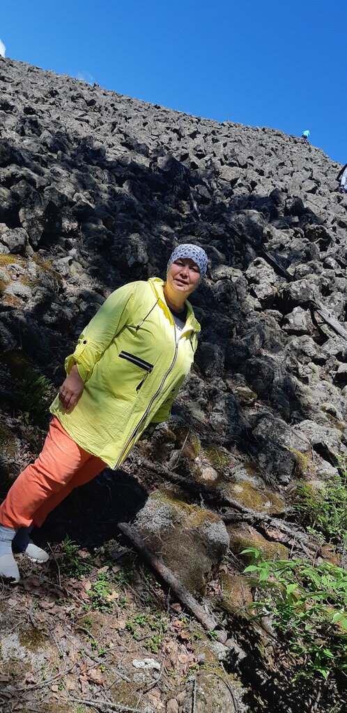 Dağ zirvesi Гора Силяхта, İrkutskaya oblastı, foto