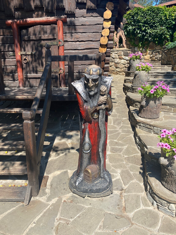 Park, sokak heykeli Кощей, Rostovskaya oblastı, foto