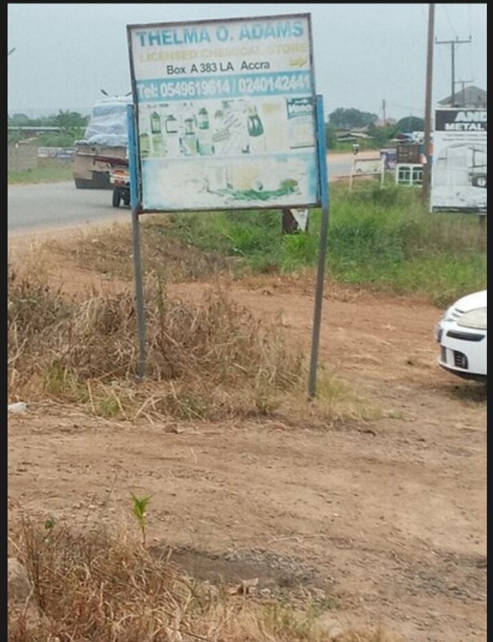 Eczaneler Thelma O Adams Pharmacy, Dünya, foto