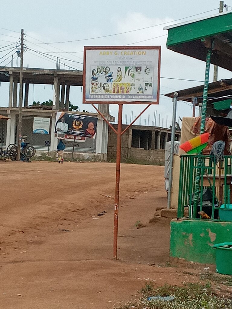 Giyim mağazası Abby G Creation, Dünya, foto