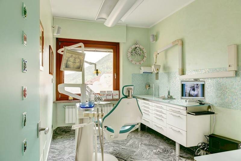 Özel ağız ve diş sağlığı klinikleri ve muayenehaneleri Casagrande - Cabiati Studio Dentistico Associato, Piyemonte, foto