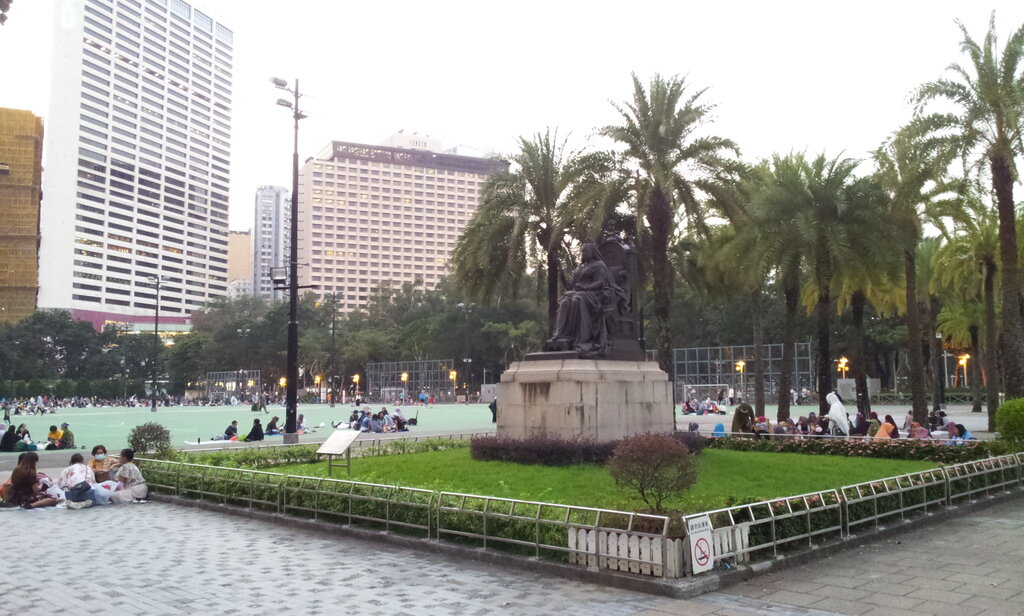 Anıt, heykel Statue of Queen Victoria, Hong Kong, foto