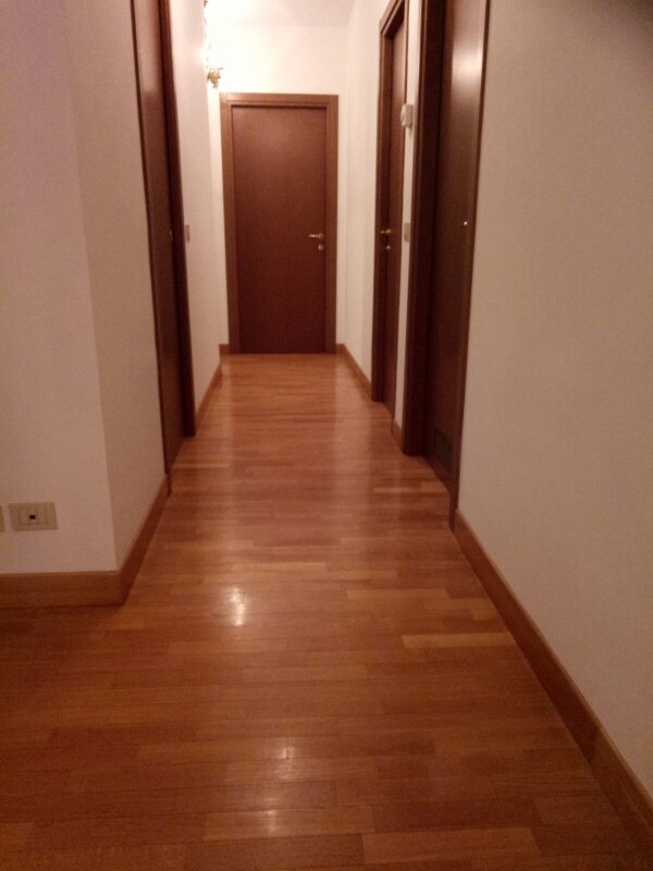 Kaplama hizmetleri B. G. F. Parquet, Cenova, foto